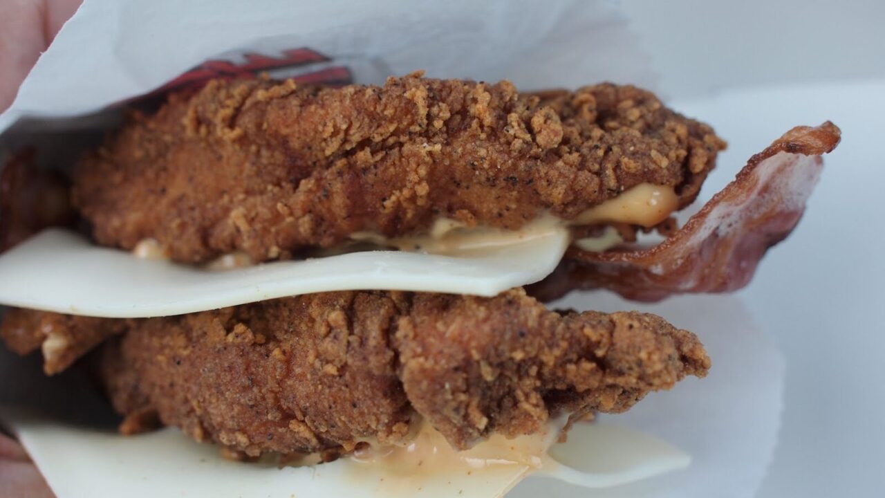 8 Of The Highest Calorie Busting Fast Food Items You Could Ever Sink ...